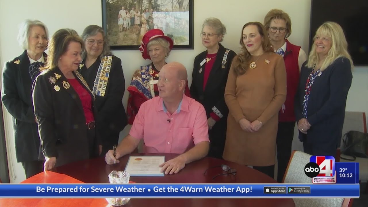Murray Mayor signs America 250 proclamation - YouTube