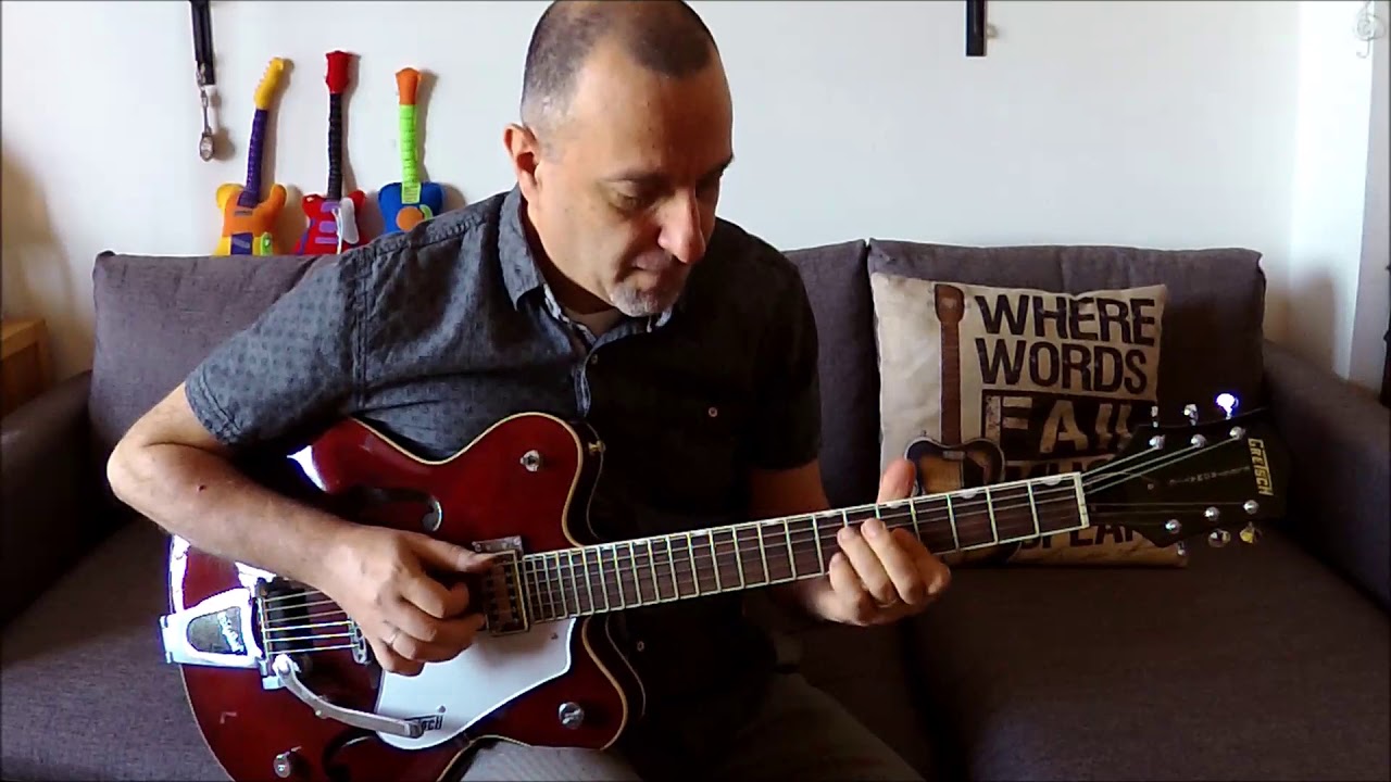 Fingerstyle guitar: Cheek to cheek - Davide Facchini - YouTube