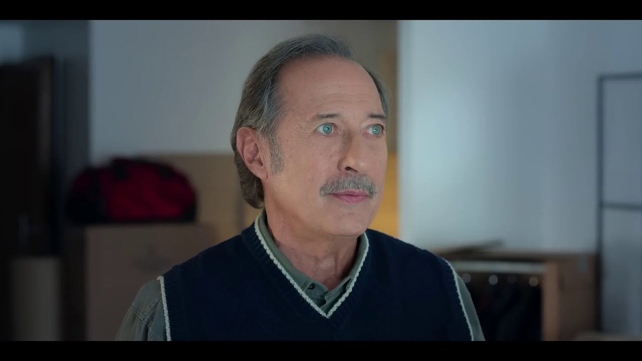 Guillermo Francella en la serie El Encargado - Temporada 2 - Star+ ...