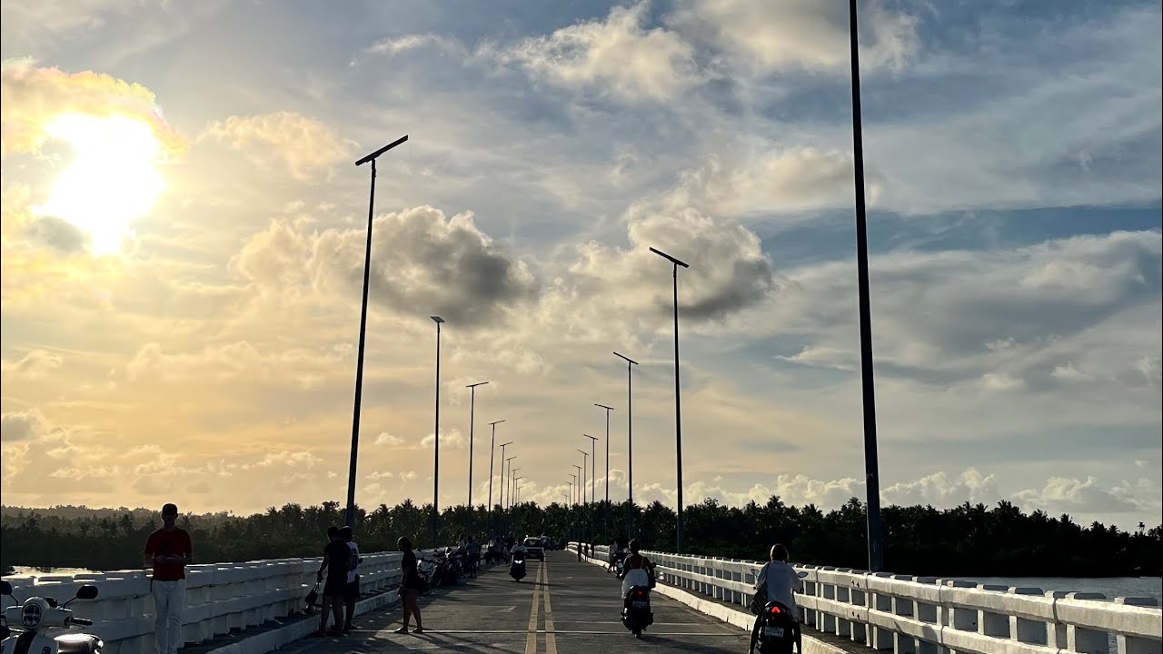 The Famous Catangnan Bridge or Afam Bridge in Siargao, Philippines ...