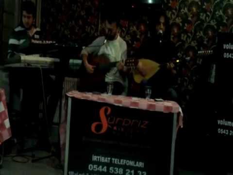 Sürpriz Cafe'de CAnlı müzik Keyfi