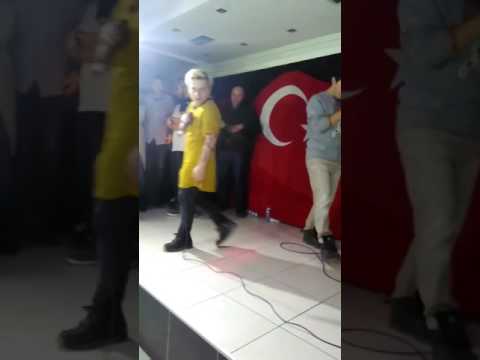 Elleran elvis-eyvah