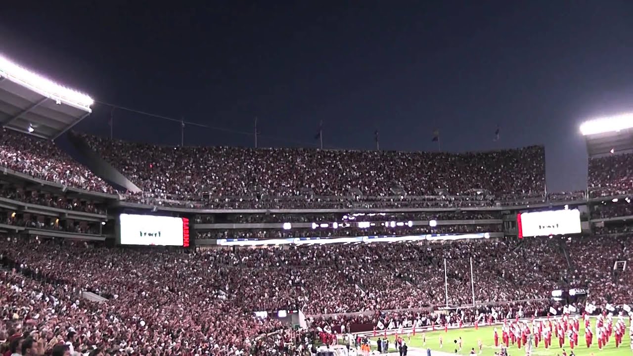 Fly-over at Alabama-Florida game - YouTube