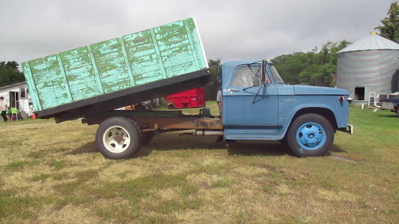 Lot 561- Blue Fargo 400 Grain Truck - YouTube