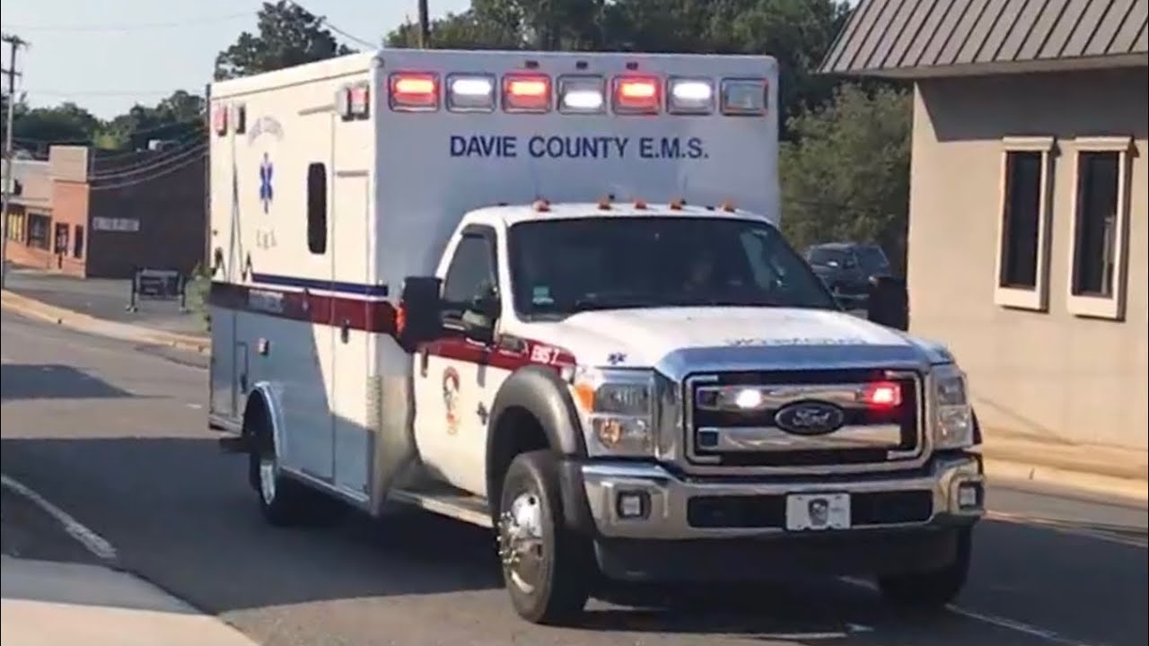 Davie County EMS 7 Responding, Mocksville, NC, 9/7/20 - YouTube