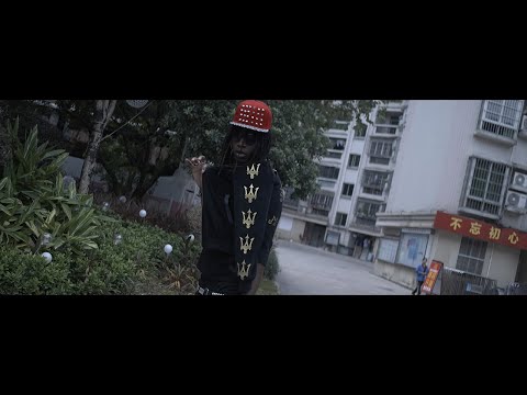 Jeune Morty - Ambiance 2000 (Official Video)