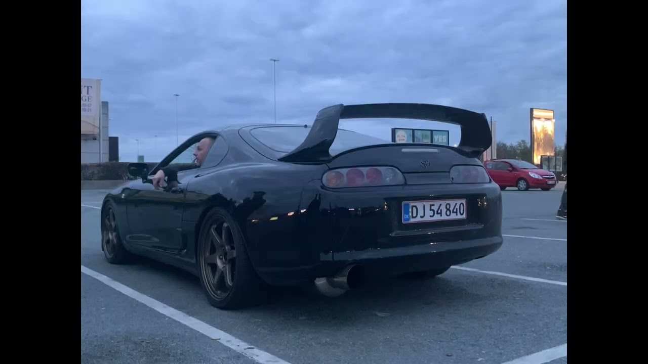 Toyota Supra Mk4 Shoots Massive flames 🔥 - YouTube