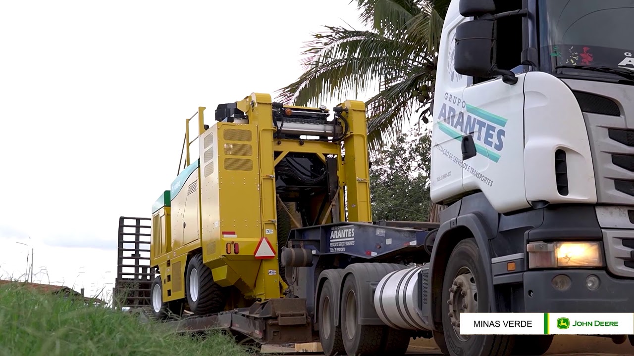John Deere Entrega Minas Verde - YouTube