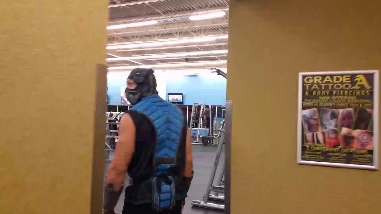 Subzero goes to the gym - YouTube
