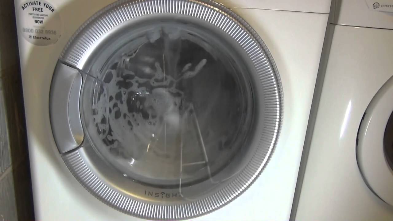 Electrolux Time Manager Washing Machine : Mini load cotton 60'c Light ...
