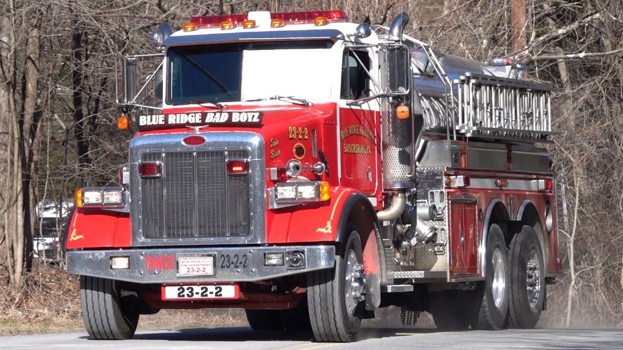 Blue Ridge Hook & Ladder Fire Company Tanker 23-2-2 Responding x2 2/6 ...