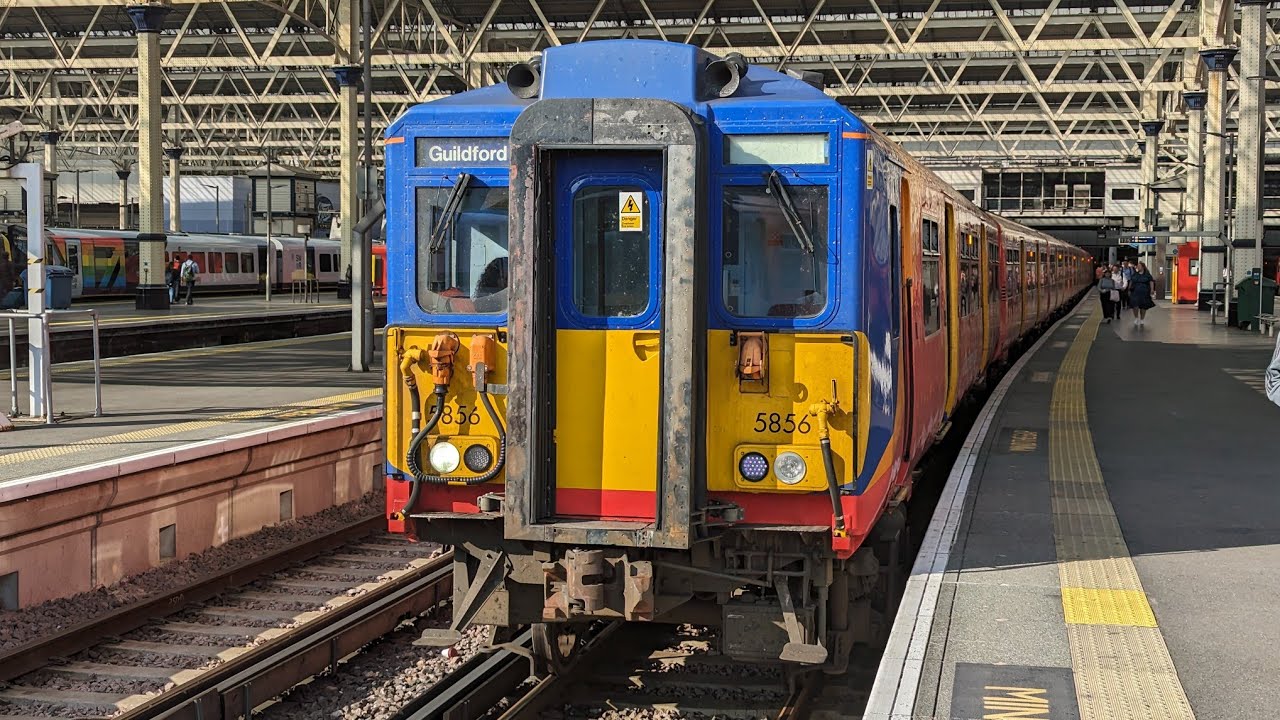 (4K) South Western Railway Class 455 5856 + 5707 Departing London ...