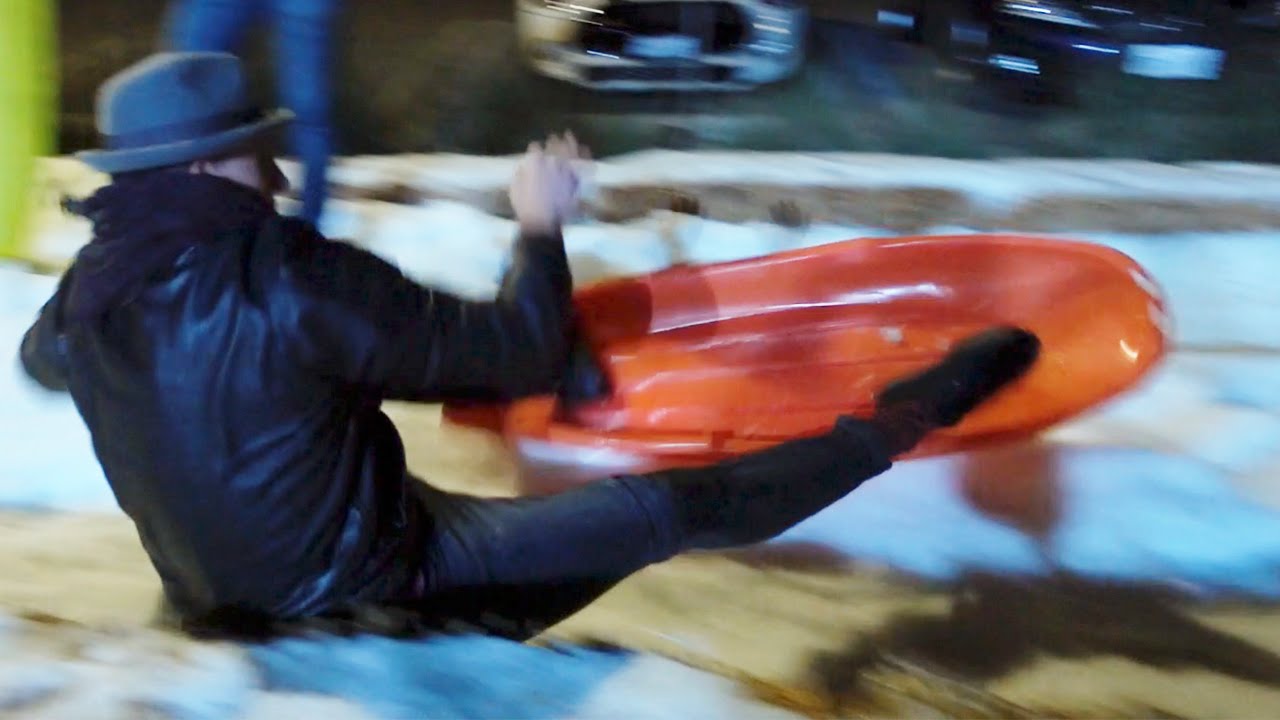 SLEDDING FAIL!!!!!!!! - YouTube