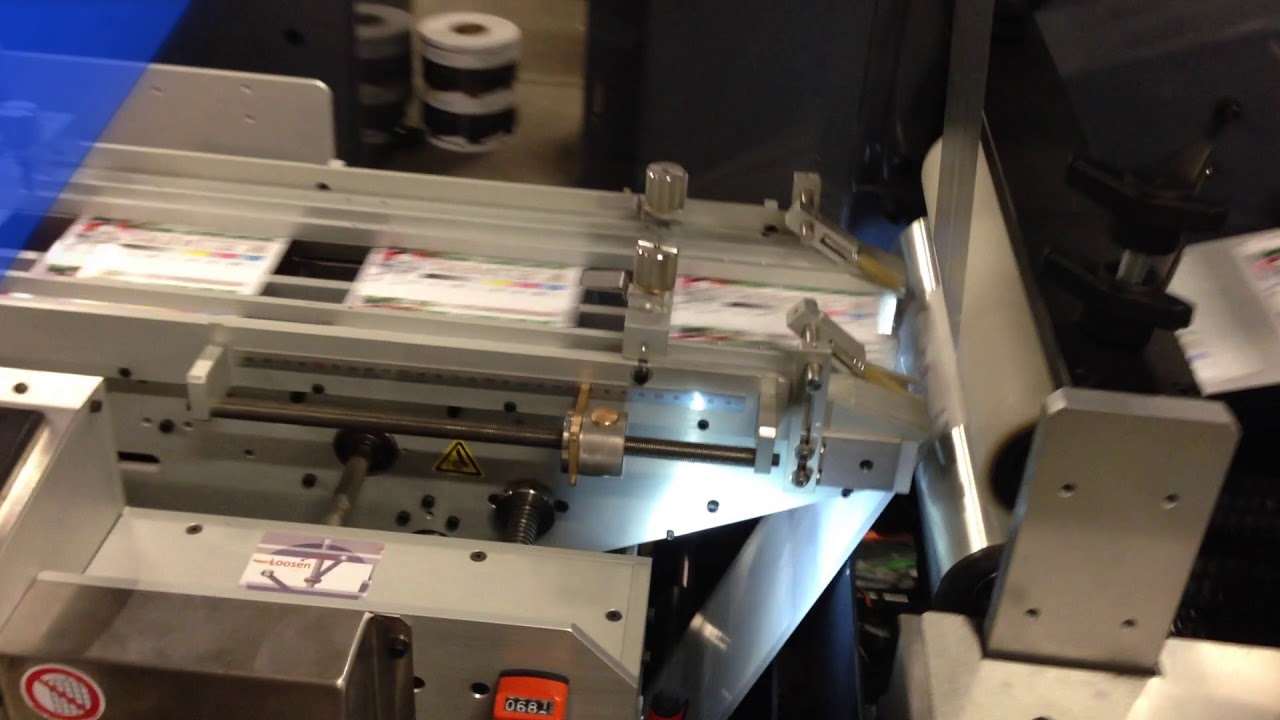 LEAFLET INSERTION MACHINE - YouTube