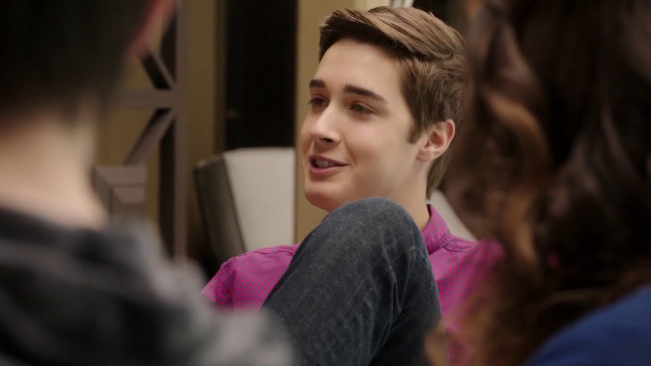 Miles Hollingsworth - Part 36 - YouTube