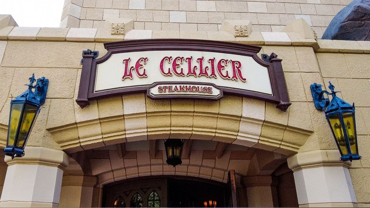 Why You Should Try Le Cellier Steakhouse in Epcot, Disney World - YouTube