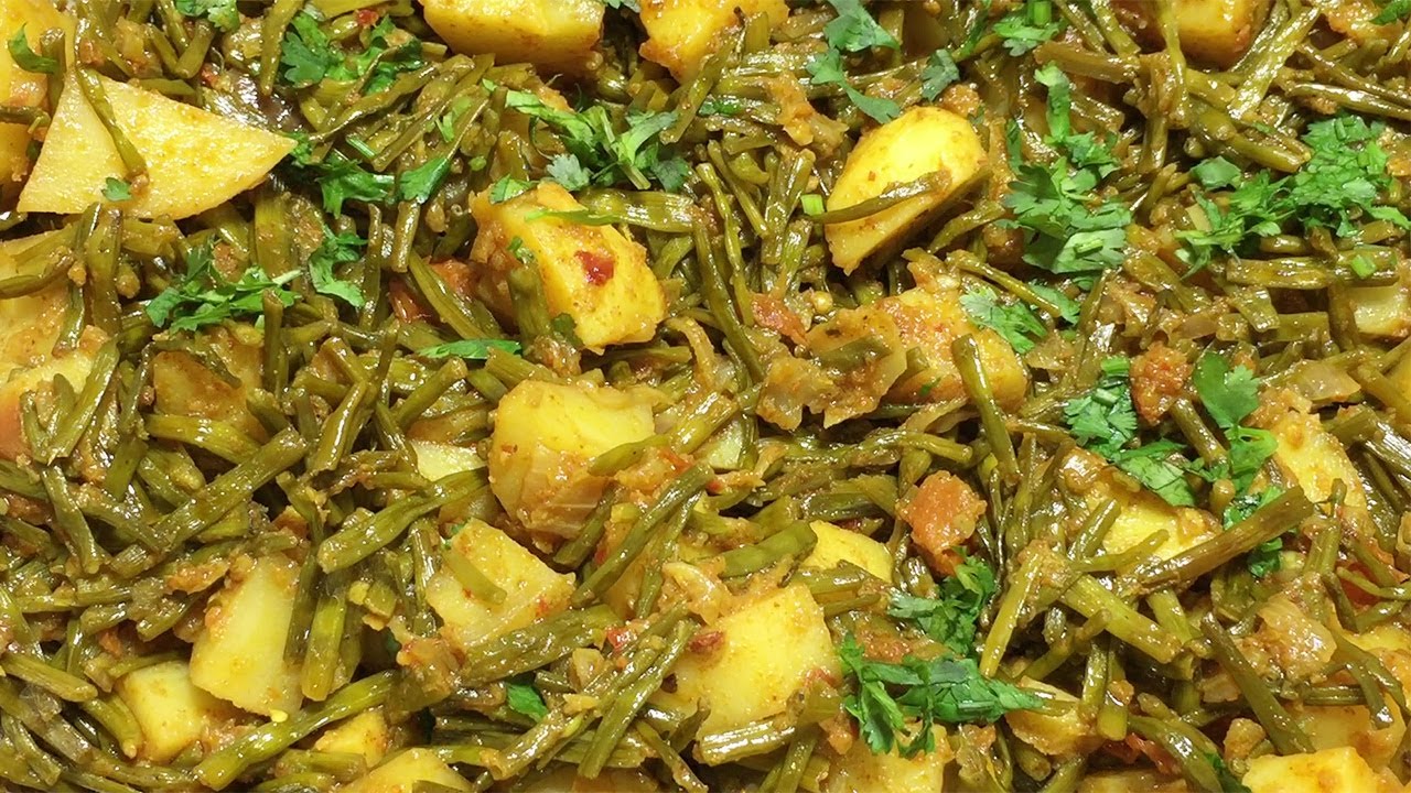 Aloo Moongre Pakane ka Tarika | How to Make Moongre Aloo | Aloo Moongre ...