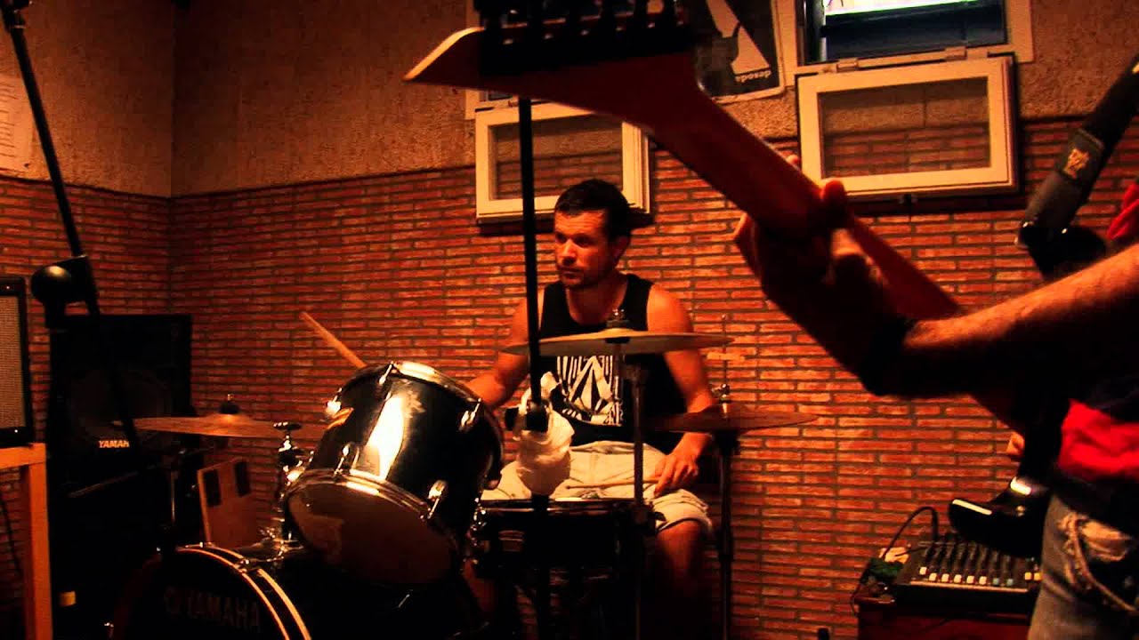 ES GREMI CENTRE MUSICAL PROMO 2012 - YouTube