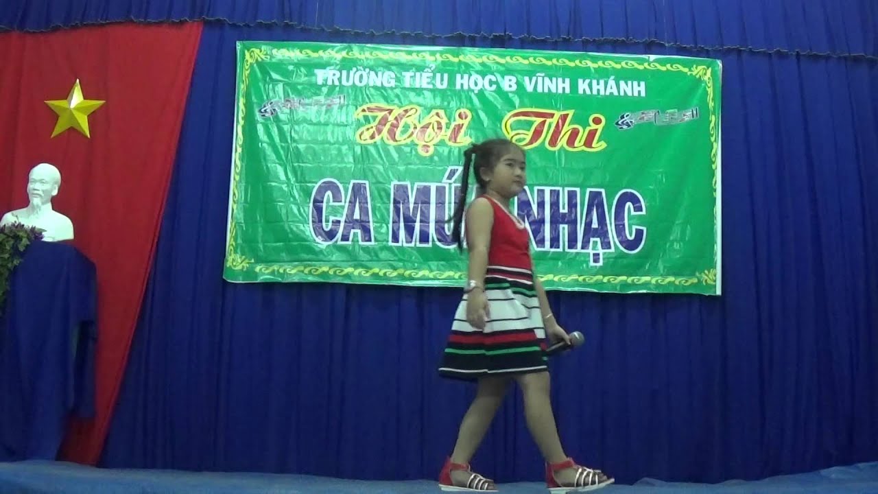 LE TAN DUC -NGOC - DAT NUOC MEN THUONG - YouTube