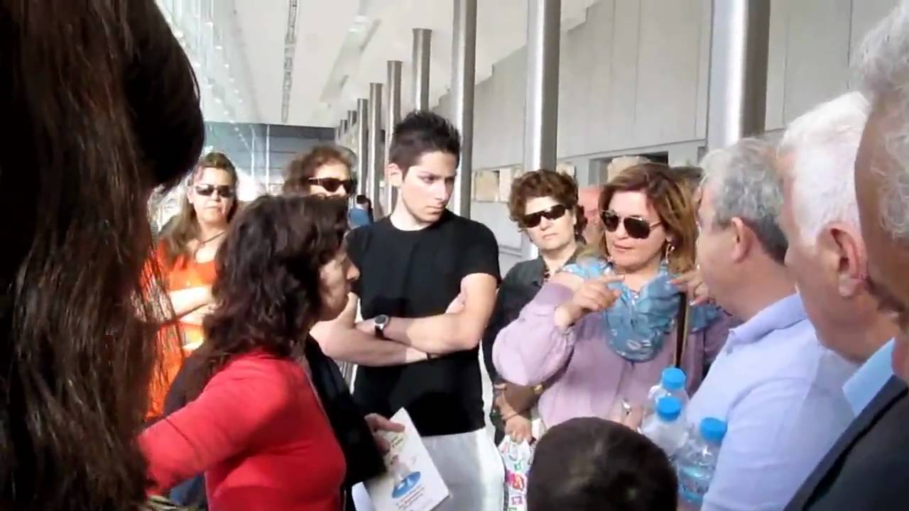 ΑΔΕΛΦΟΤΗΣ ΚΡΗΤΩΝ ΠΕΡΙΣΤΕΡΙΟΥ ΝΕΟ ΜΟΥΣΕΙΟ ΑΚΡΟΠΟΛΗΣ - YouTube