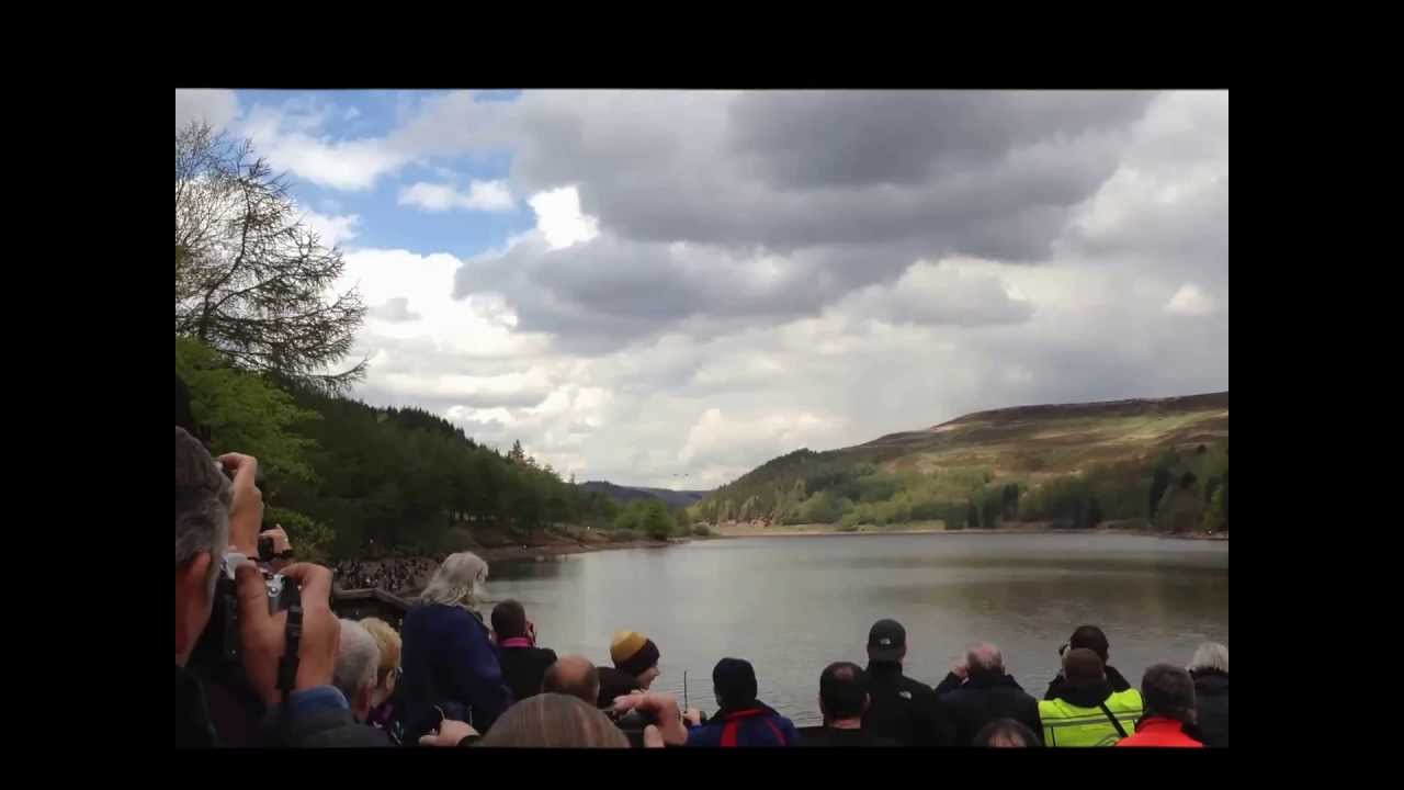 Lancaster bomber flypast over the Derwent Reservoir and Dam - 70th ...