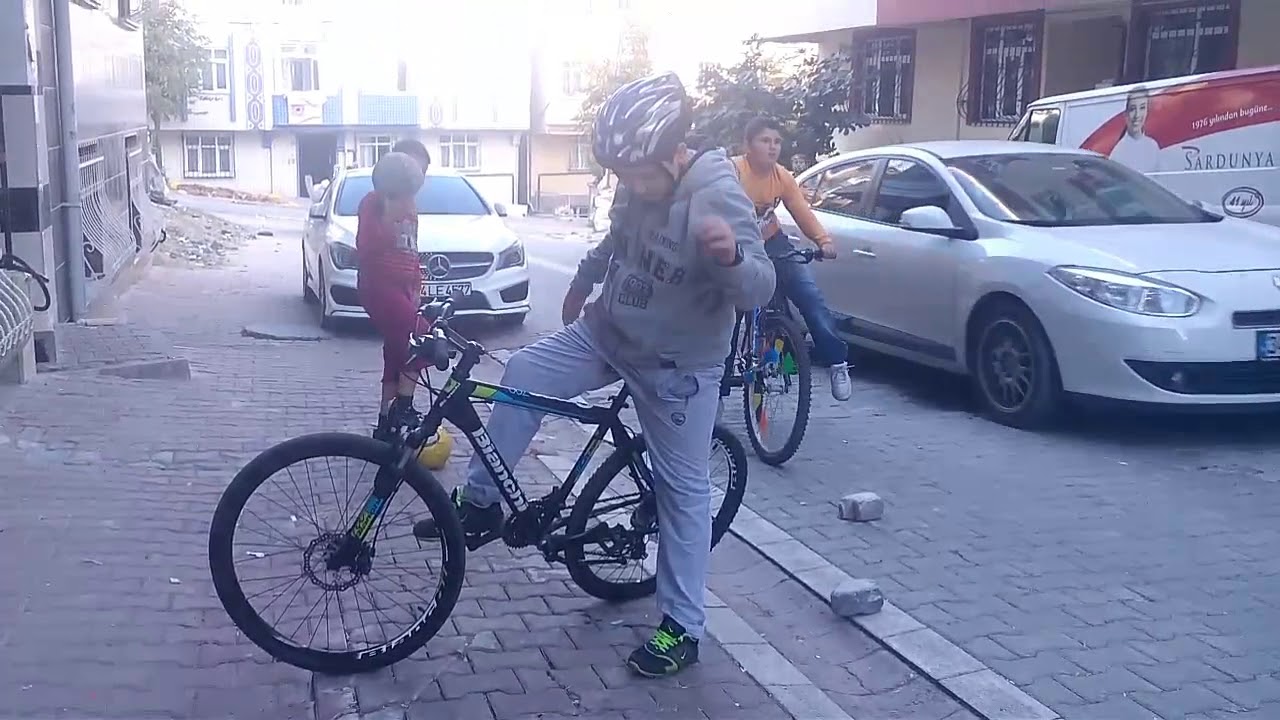 Tek Teker Yaptık #2 - YouTube