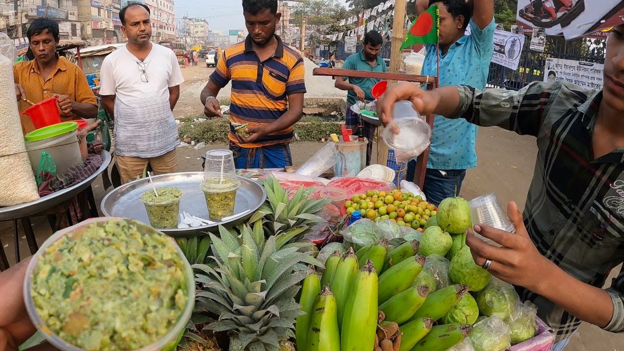 Green Banana Vorta | Kacha Kola Vorta Recipe | Spicy Mix Kacha kola ...