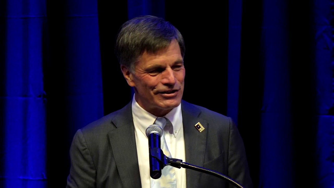 Wyoming Governor Mark Gordon gives The State of the Arts Address - YouTube