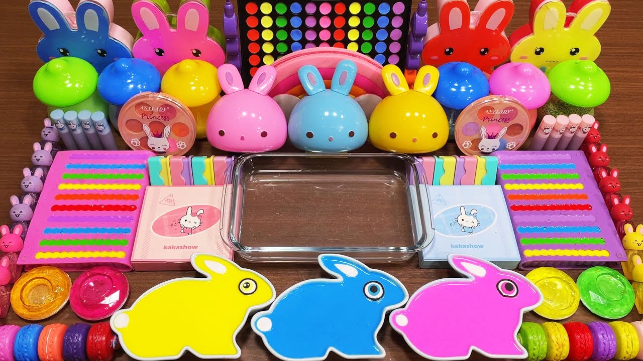 RABBIT SLIME & RAINBOW ! Mixing Random Things Into Clear Slime ...
