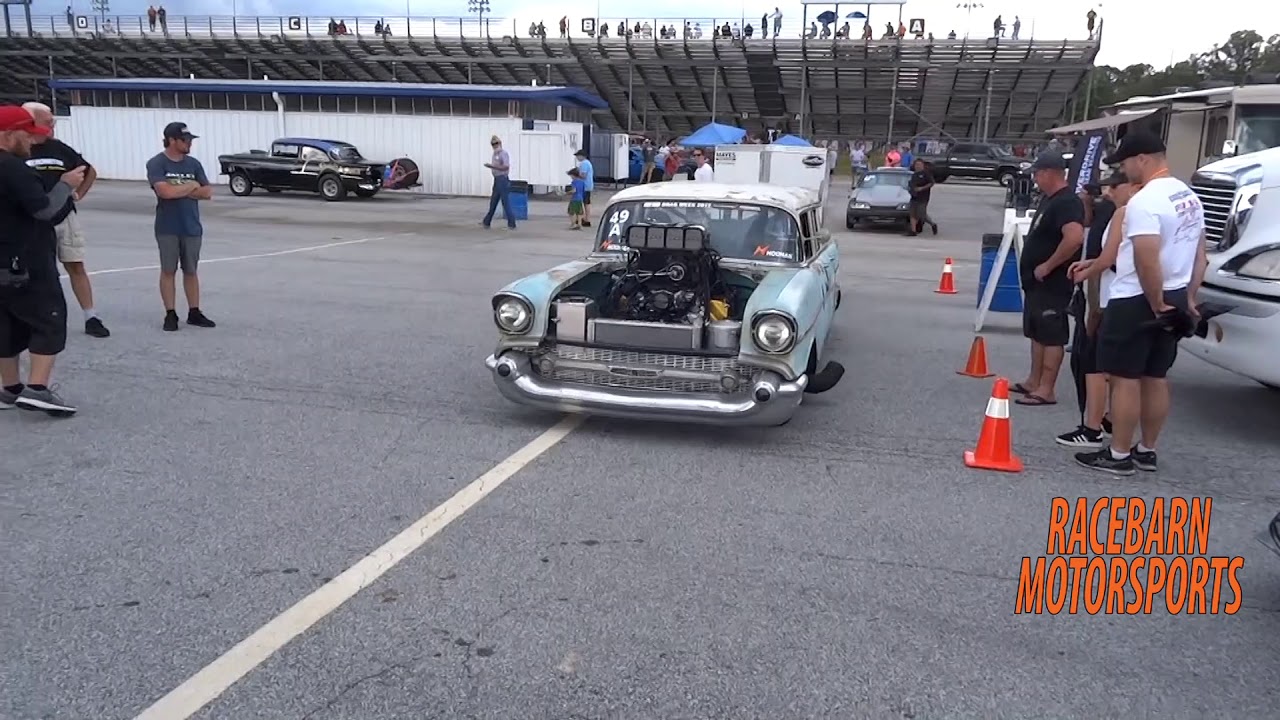 "SLAMMED HEMI '57 CHEVY WAGON" @ DRAG WEEK - YouTube