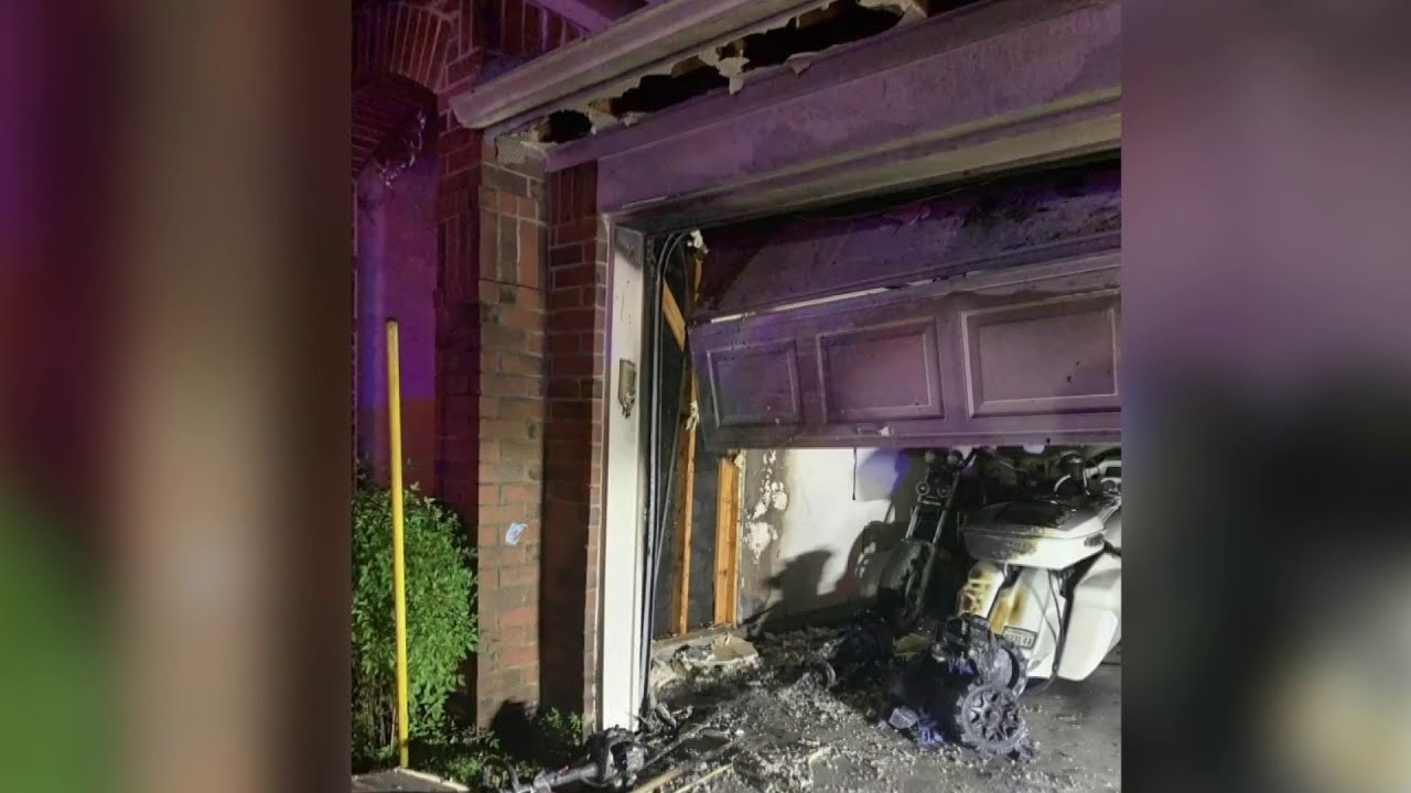 Battery on child's toy spark fire - YouTube