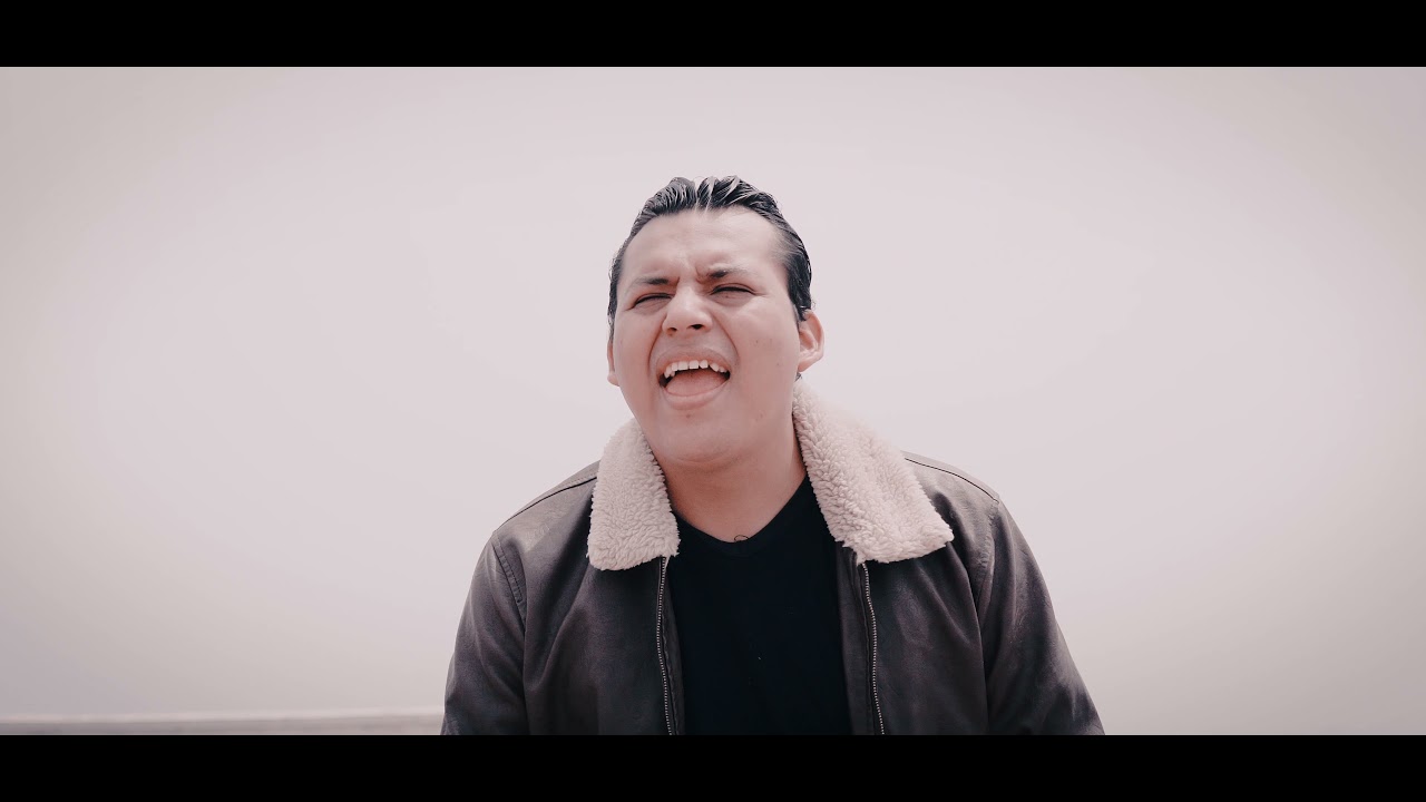 MAYCOL RODRIGUEZ / LLORO EN TUS BRAZOS / ADORACION A DIOS - YouTube