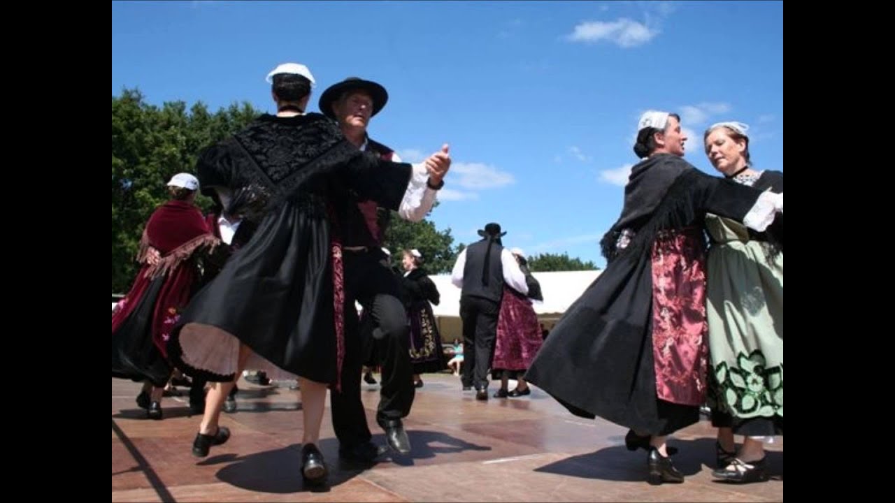 Borders of salt - Dan Ar Braz. - YouTube