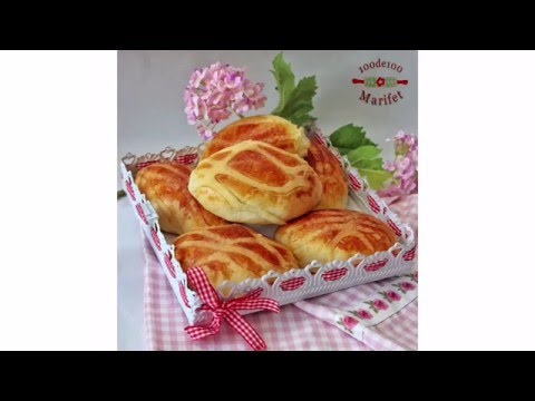 Üzeri Şeritli Peynirli Poğaça