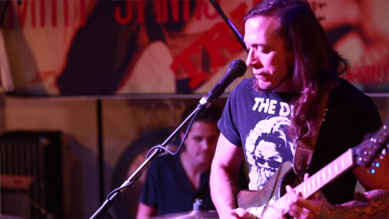 Matt Spinks, Tore Down - YouTube