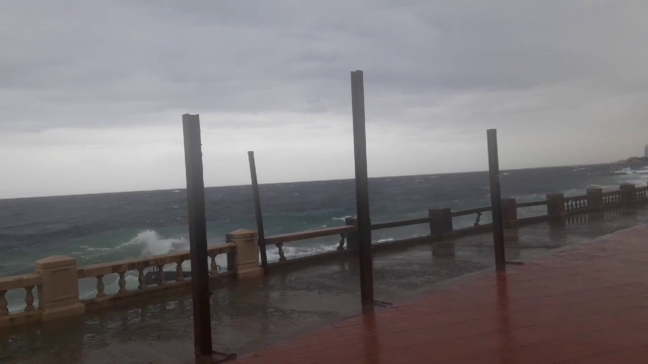 Ombak laut merah - YouTube