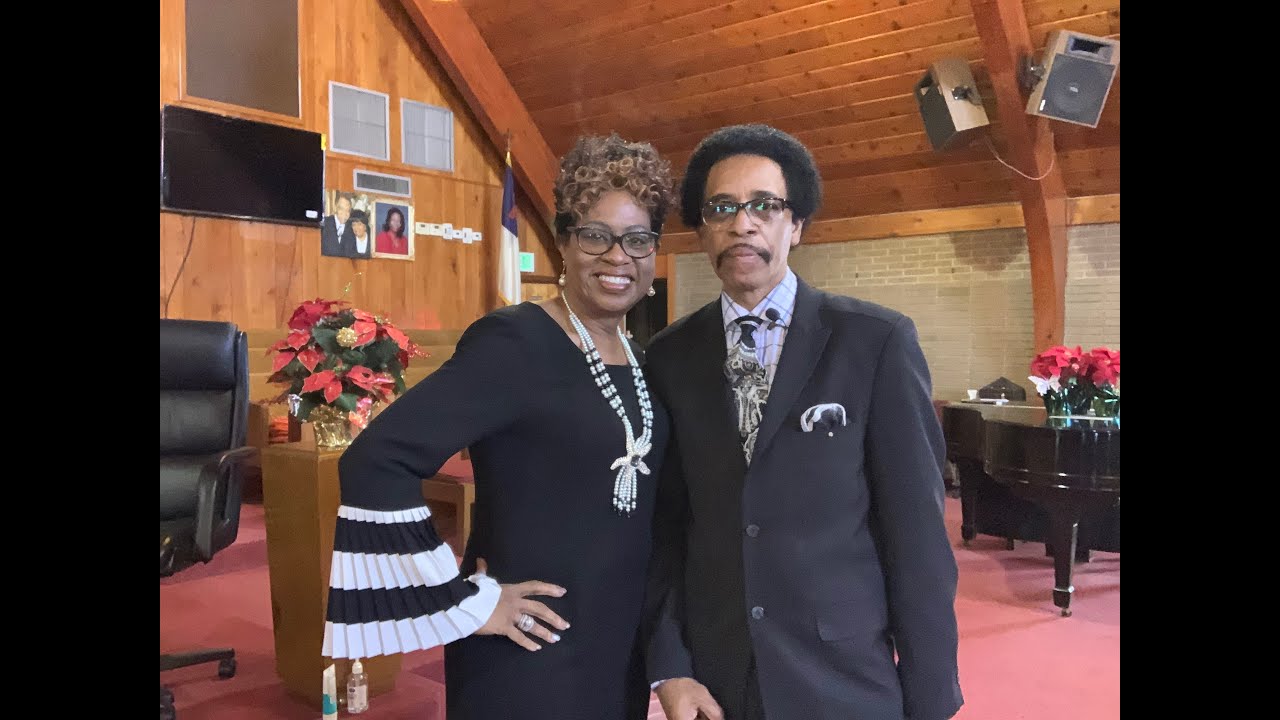 Praying Is Like Shaving by Pastor Marcus Hammonds 12-19-21 - YouTube