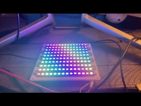 Retro Games Console: 14 x 10 Array of Tricolor LEDs - YouTube