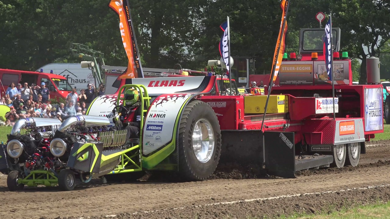 Modified 2,5t @ Haßmoor 2017 Tractor Pulling by MrJo - YouTube