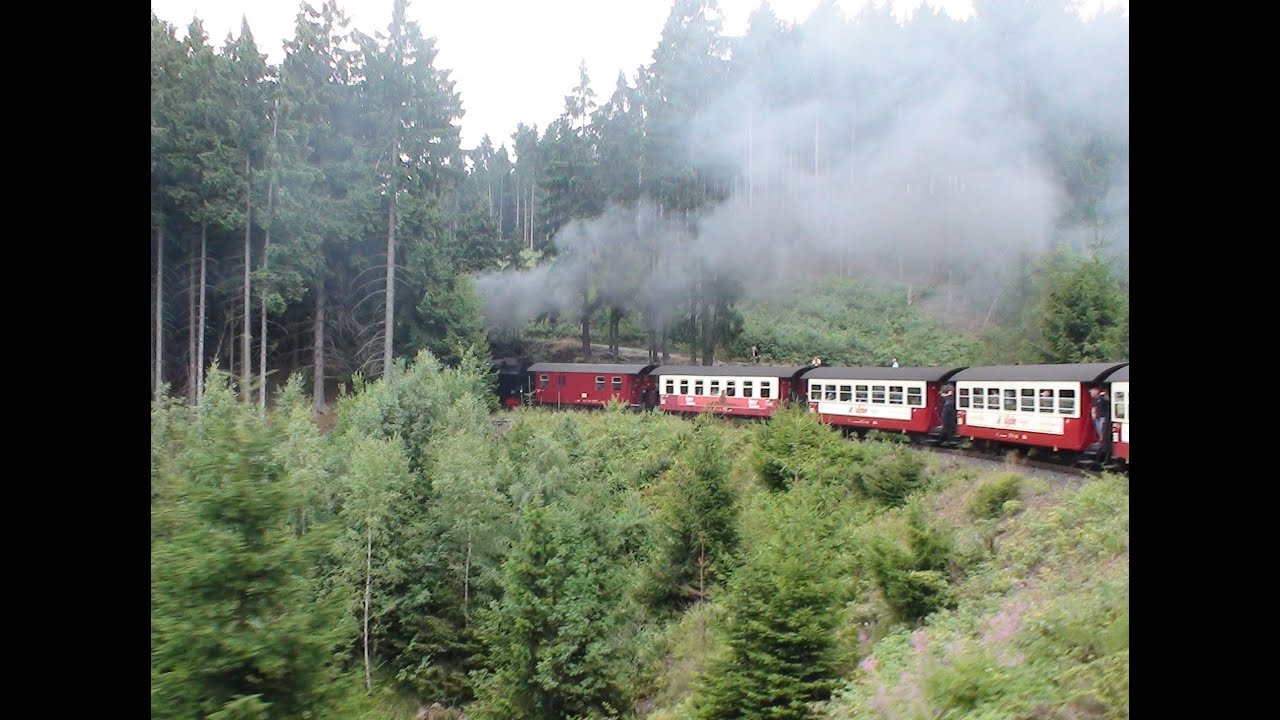 Von Wernigerode auf den Brocken mit der Brockenbahn Schmalspurbahn im ...