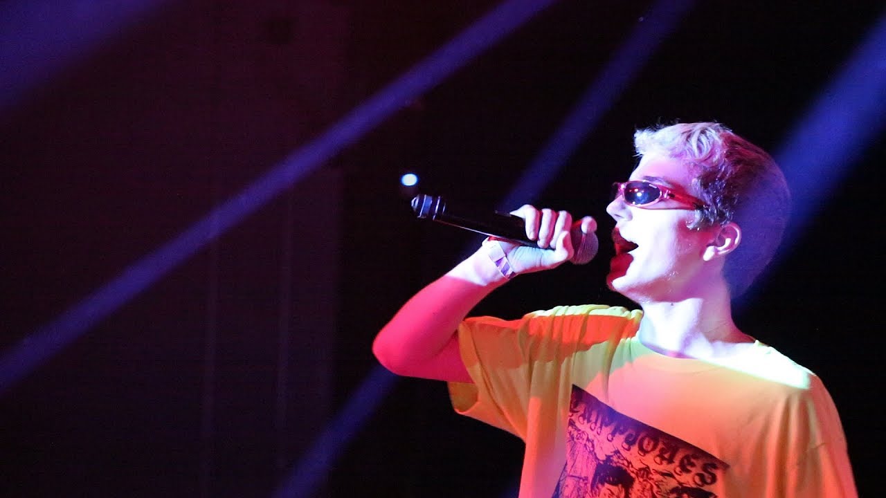 Yvncc (Live in LA, 10/31/18) - YouTube