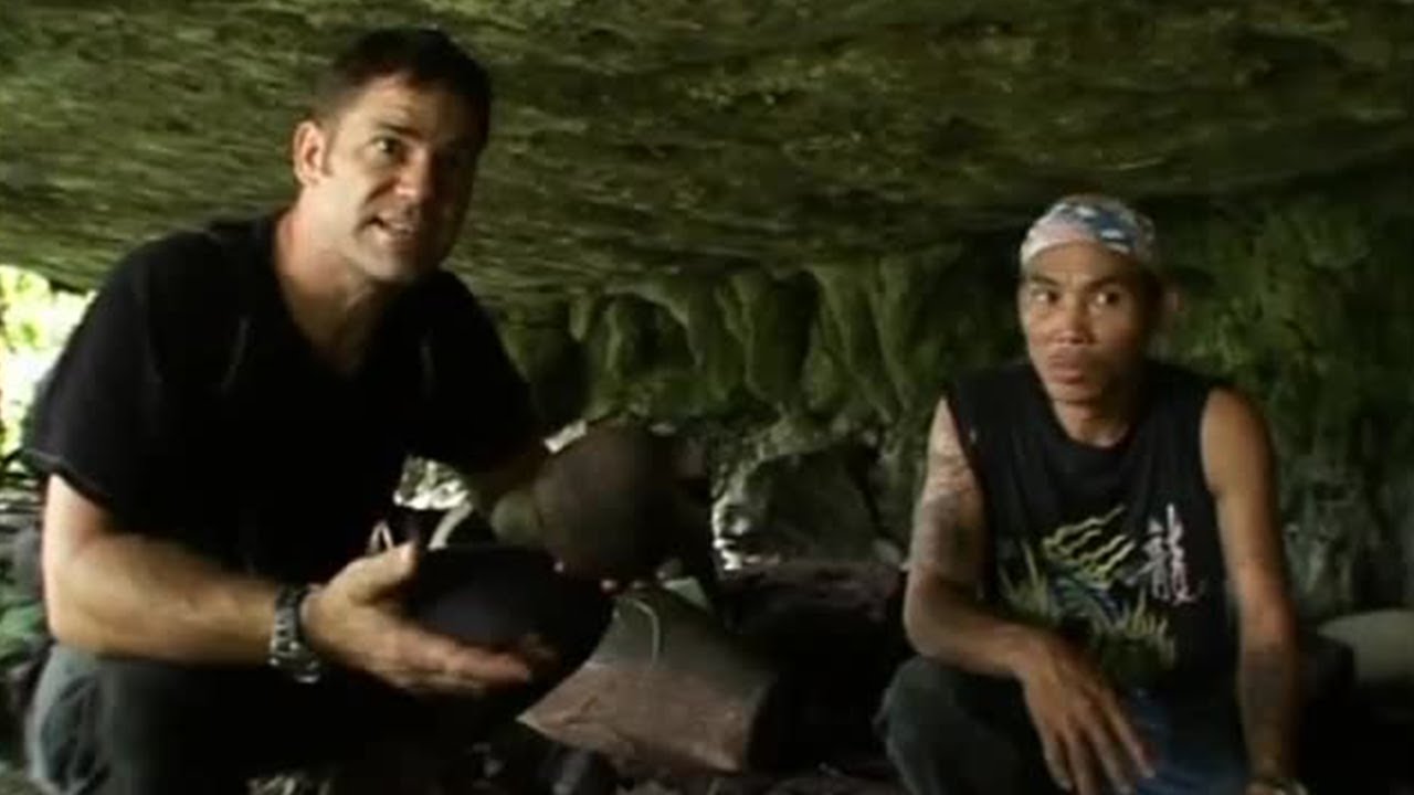 Cave Exploration | Expedition Borneo | BBC Earth - YouTube