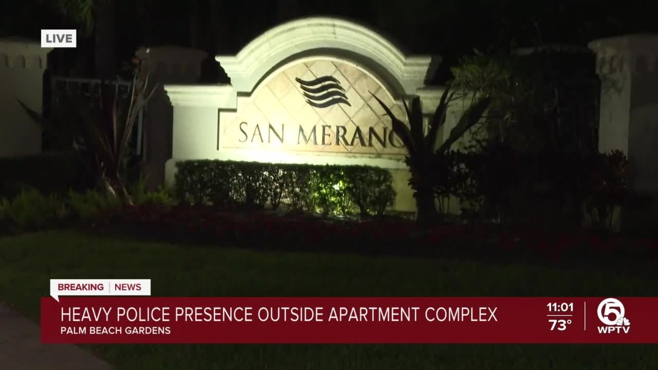 Major police activity at apartment complex in Palm Beach Gardens - YouTube