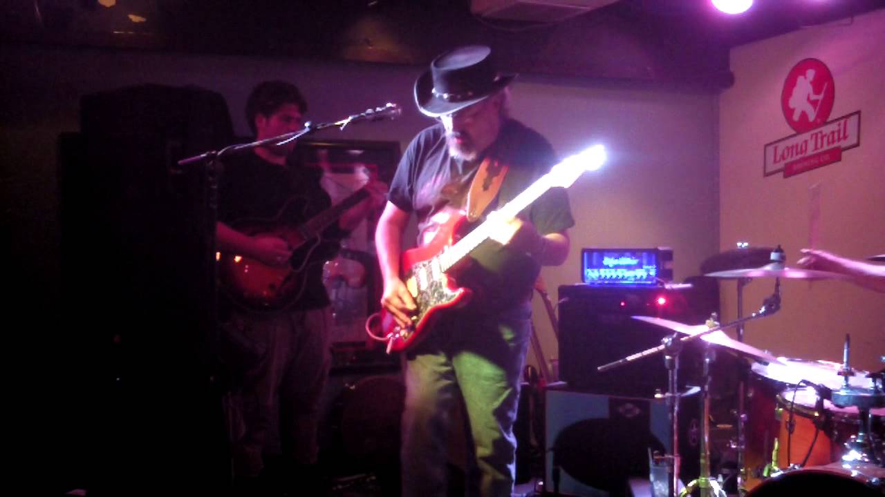 ZOOM0018 Nobby Reed project, jammin with Dylan Day. - YouTube