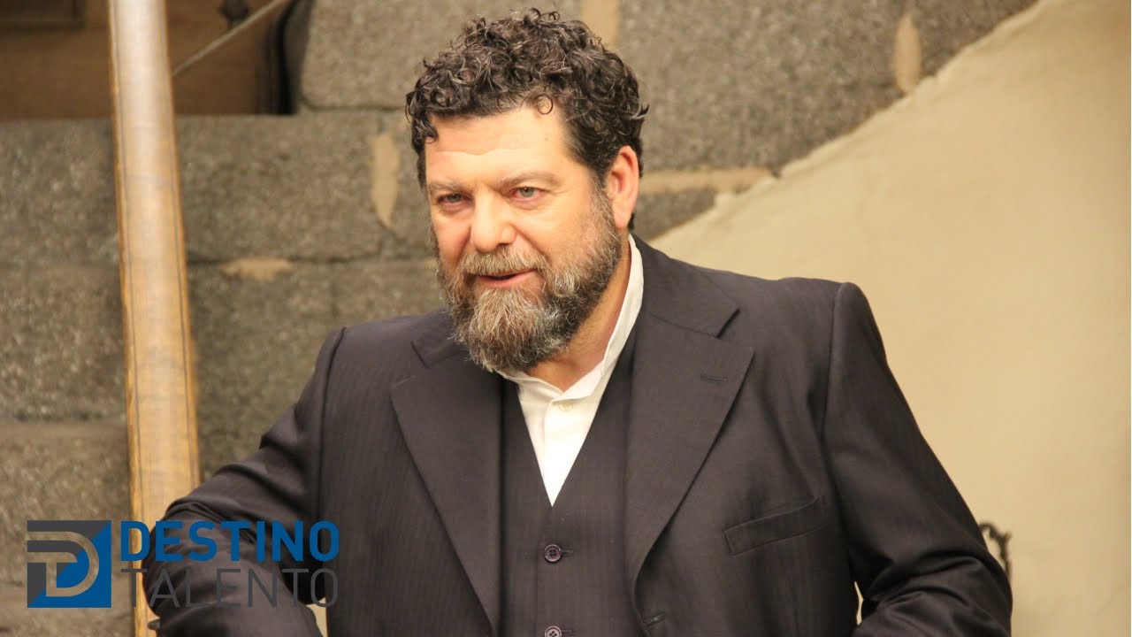 Entrevista Mario Zorrilla | Mauricio 'El Secreto de Puente Viejo' - YouTube