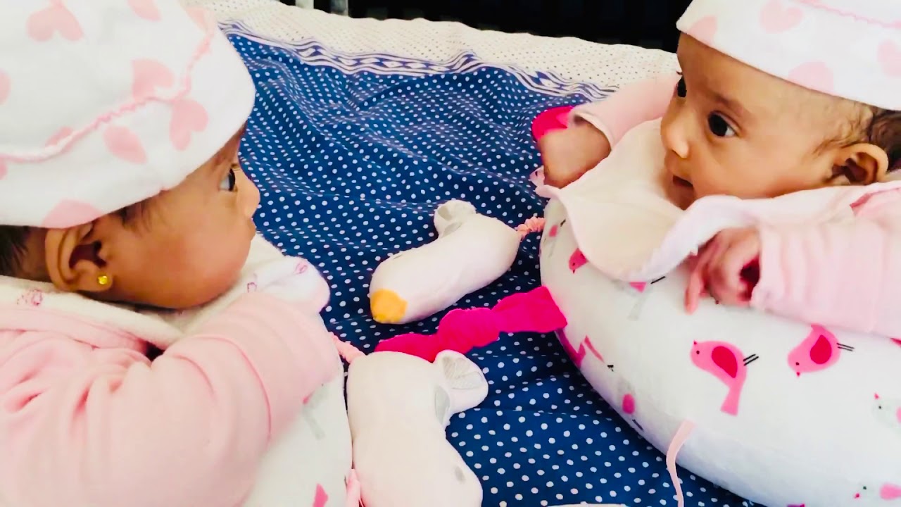 Twin Sisters Discover Each Other First Time Youtube 2269