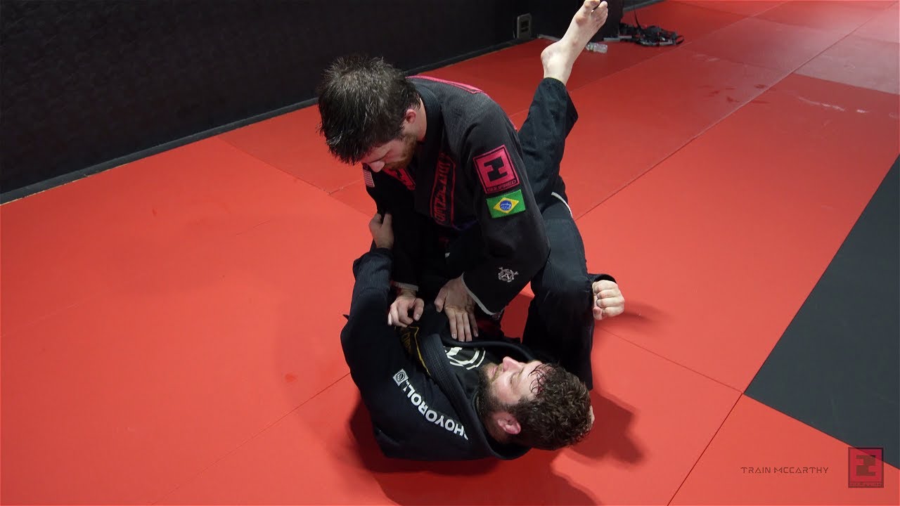 🥋 Master the Pendulum Sweep | BJJ Technique with Evan Katsoudas 🏆🔝 ...