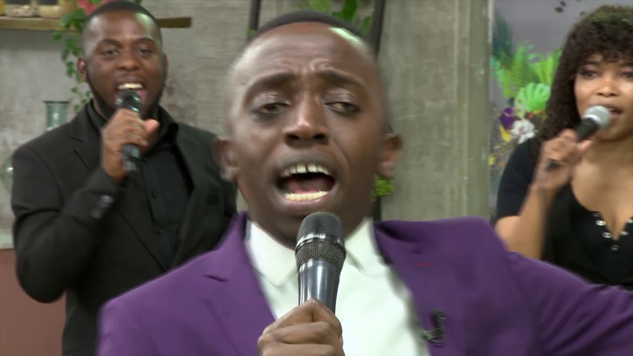 Performance with Xolisa Kwinana | Afternoon Express | 21 December 2020 ...