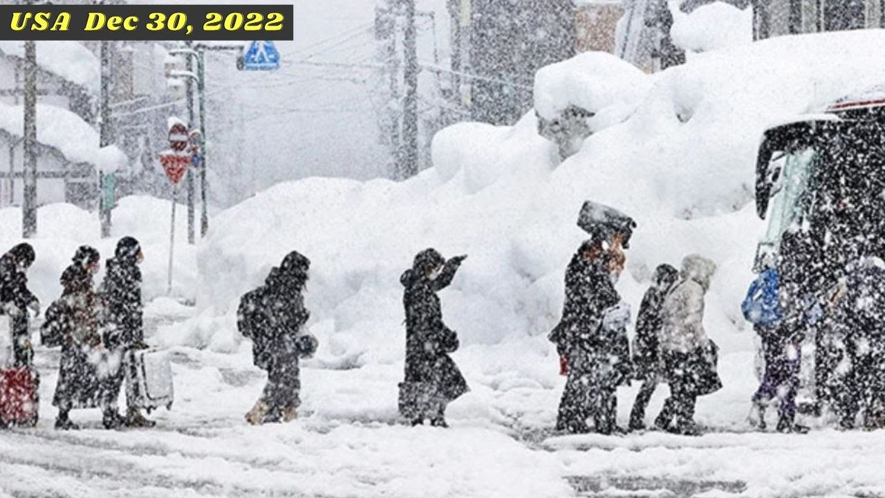 Drone Footage scenes of chaos in the snowy Usa caught on camera Massive ...