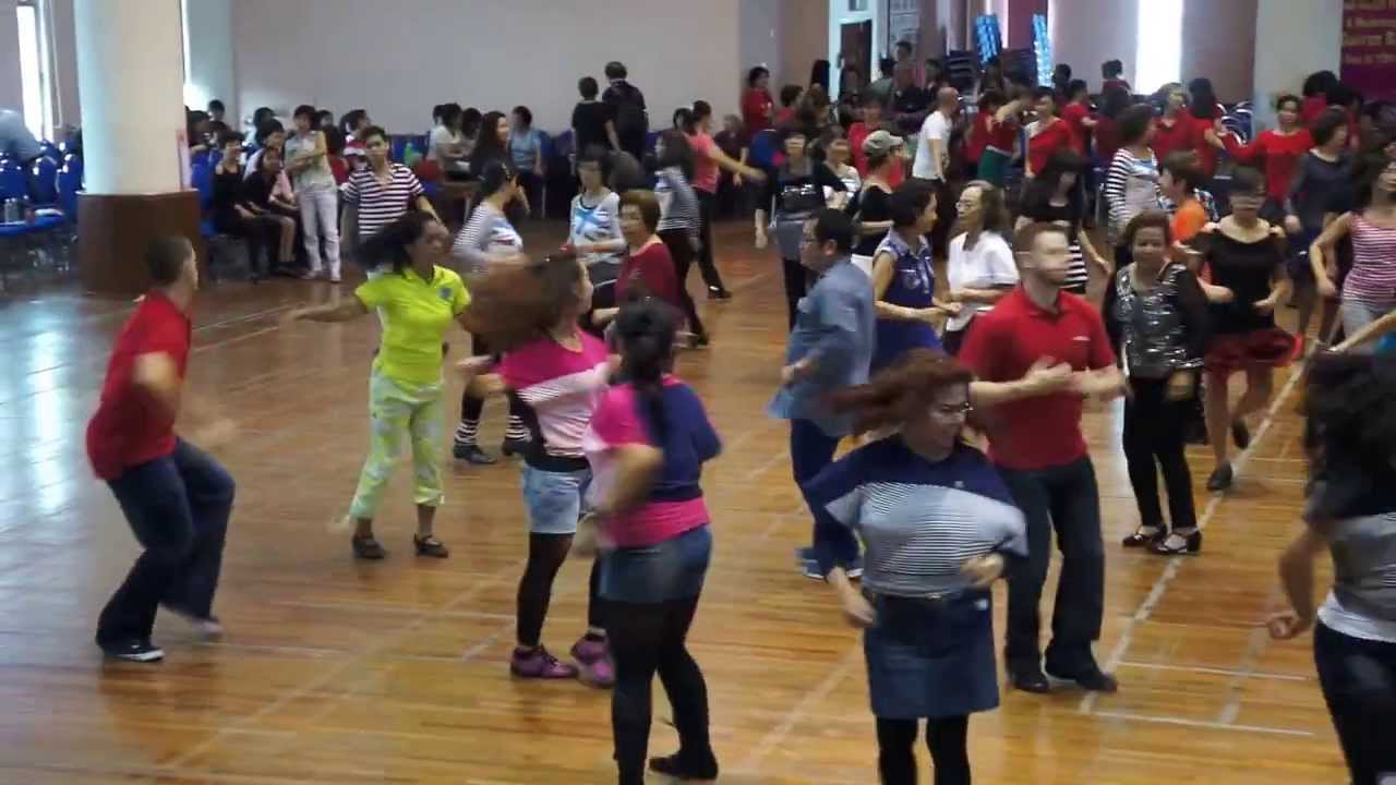 Follow Me - Line dance demo with Darren Bailey and Fred Whitehouse ...
